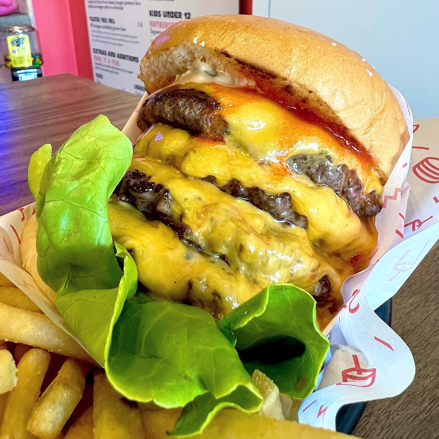 ItsaBurger Rosebud's "King Hulk" Burger Challenge in Rosebud, VIC ...